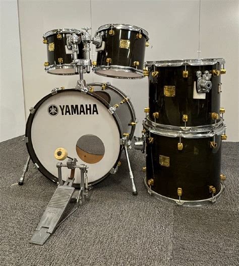 【傷や汚れあり】【 C 】5143 Yamaha Maple Custom ドラムセット ヤマハ 【チャーター便：法人限定】の落札情報詳細