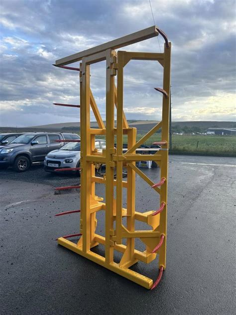 Murray Machinery Square Bale Stacker With Extendable Middle Frame