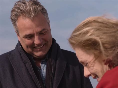 Zanger Ed Sheeran Verhuist Met Hele Gezin Naar Vs Voor Tournee Show Ad Nl