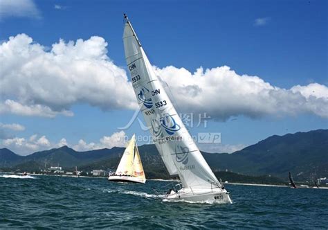 广东：第五届粤港澳大湾区帆船赛（深圳站）举行 人民图片网