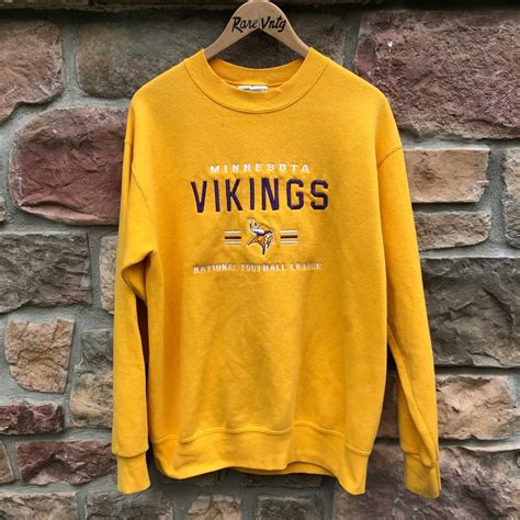 90s Minnesota Vikings Yellow Lee Nfl Crewneck Sweatshirt Size Medium