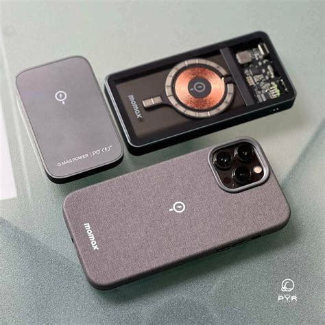 Momax Fusion Magsafe Case Pyr Lifestyle
