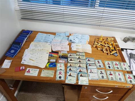 Grupo Suspeito De Fraudar Documentos De Servidores é Preso Pela Pcdf