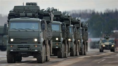 Російські загарбники розмістили пять батальйонно тактичних груп