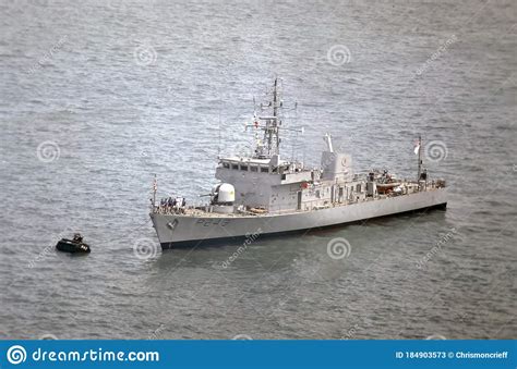 Hms Swift At Bouy In Victoria Harbour Hong Kong Stock Image Image Of Navy Warship 184903573