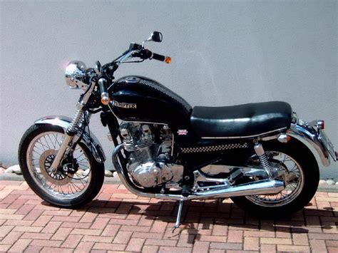 Suzuki Suzuki Gr 650 Motozombdrivecom