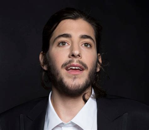 Salvador Sobral apresenta novo álbum em Faro