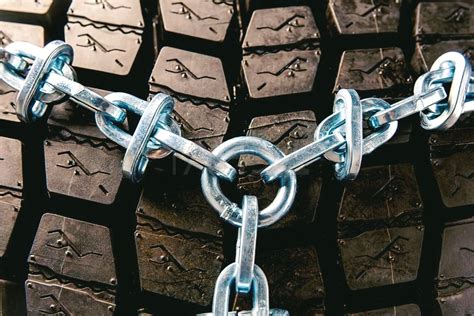 Цепь противоскольжения 295/80R22.5 "Сота-шип" Skalolaz
