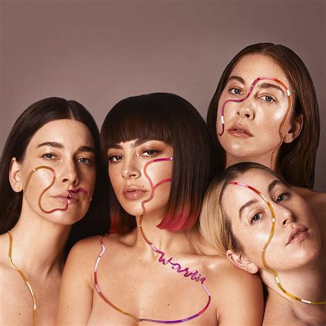 Charli Xcx Revela Su Colaboración Junto A Haim