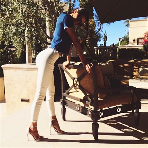 Kendall Jenner Booty Of The Day Drunkenstepfather Com