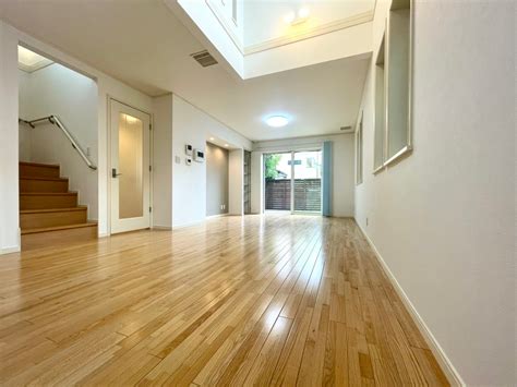 こだわりの注文住宅！【世田谷区新町1丁目中古一戸建て12900万円】 杉並区、中野区、高円寺の不動産のことなら大和・アクタス