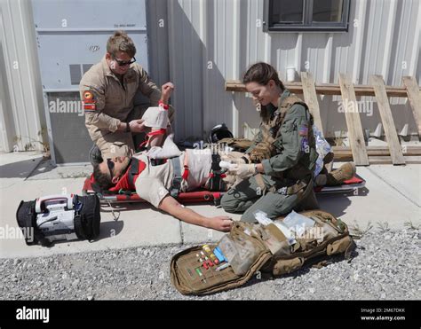 Hospital Corpsman 3rd Class Lauren Thomas The Search And Rescue