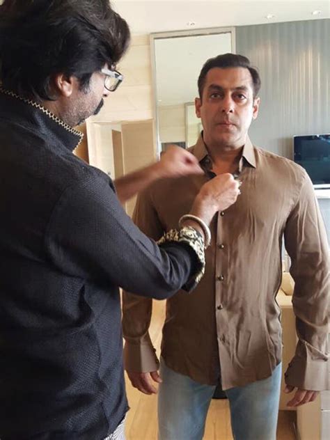 Indias 1 Celebrity Mens Fashion Designer From Jaipur Rohit Kamra