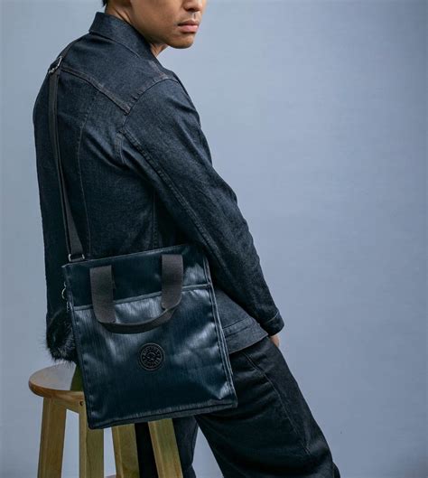 Kipling The New Inara Comes In 3 Different Sizes Inara Facebook