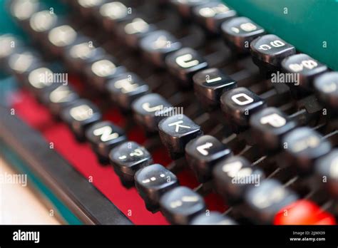 Manual Typewriter Keyboard Layout At Patricia Kibbe Blog