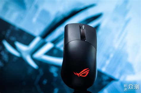 小手福音：rog月刃无线游戏鼠标原创新浪众测