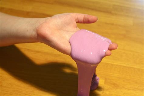 Learn How To Make Your Own Silly Putty How Tos DIY
