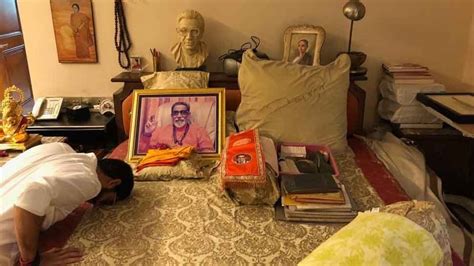 Aditya Thackeray Gave A Promise On The Anniversary Of Balasaheb Thackeray