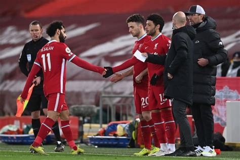 Mohamed Salahs Agent Posts Cryptic Tweet After Jurgen Klopp Subs