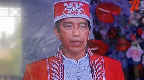 Presiden Joko Widodo Kenakan Baju Adat Buton Saat Hut Ke 77 Ri