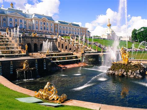 201805 聖彼得堡夏宮噴泉開放Fontaine season is open Petersburg Peterhof Red