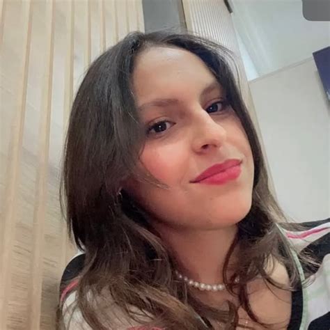 Rania Kaireddine Raniyakhaireddine • Threads Say More