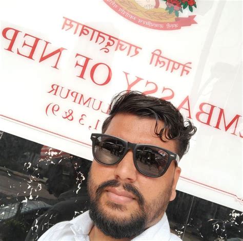 Hilightseveryonefollowers Funnyreels 😀😀😀😀😀 Sarban Kumar Yadav
