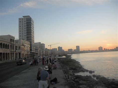 Mi Mundo Mi Ventanal Y Yo Dos Días En La Habana