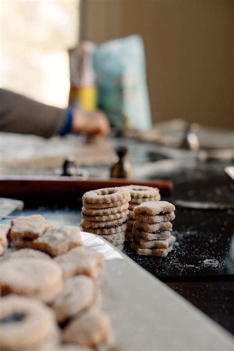 Spitzbuben Jam Sandwich Cookies