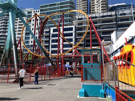 3 Zen Rides On Big Dipper At Luna Park Sydney Rrollercoasters