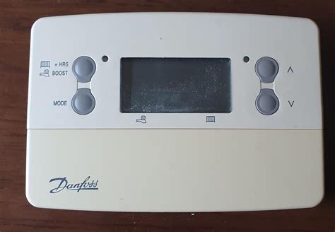 Upgrading Danfoss TP9000 With Remote Sensor TS2 TP5000 To Smart Drayton Wiser Kit 3 DIYnot