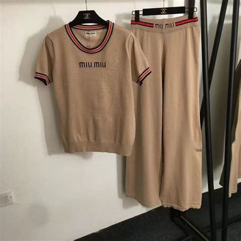 Комплект футболок Женский Miu Miu хаки Короткий размер 42 Полиэстер Полоска Логотип облегающий