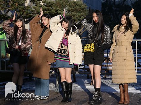뉴진스 미모에 Omg 포토 Pickcon