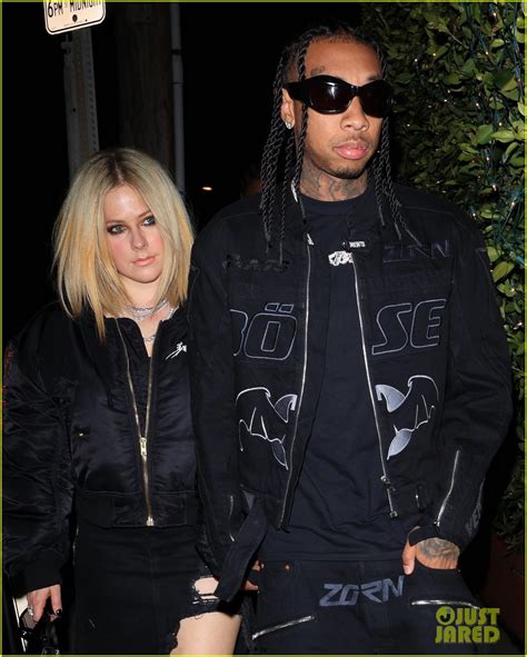 Avril Lavigne Tyga Enjoy An Apparent Date Night After Returning From Paris Fashion Week