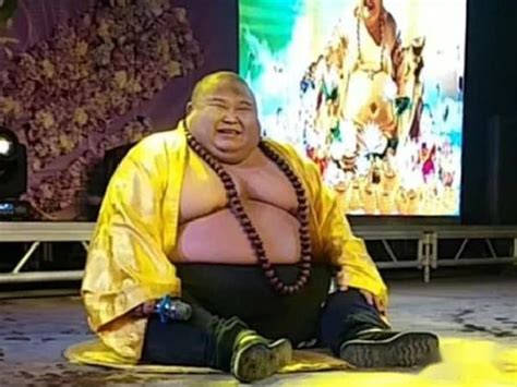 现在的和尚为何大多都肥头大耳看到他们的伙食你就明白了 知乎