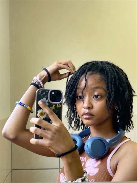 Pin by Locsy on Épingles créées par vous Hair flip Dreadlocks hair