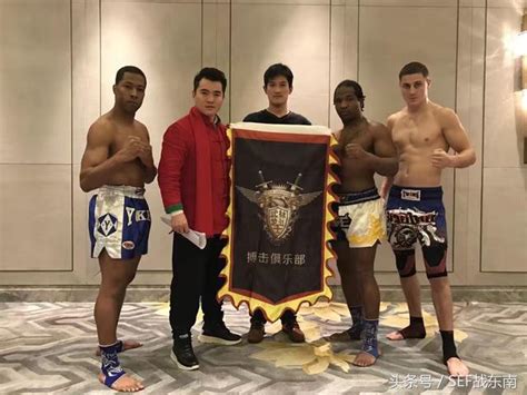 功夫主持王濤、著名導演張紀中齊聚武林龍鬥士拳王爭霸賽 每日頭條