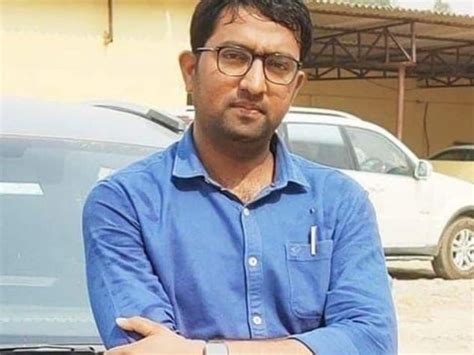 15 People Reached Yard And Attacked Him Journalist Died Due To Repeated