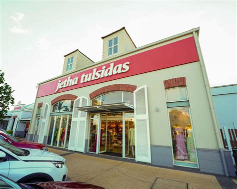 Jetha Tulsidas Cascavelle Shopping Mall