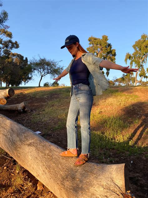 Go Gently With Bonnie Wright Cap Beauty