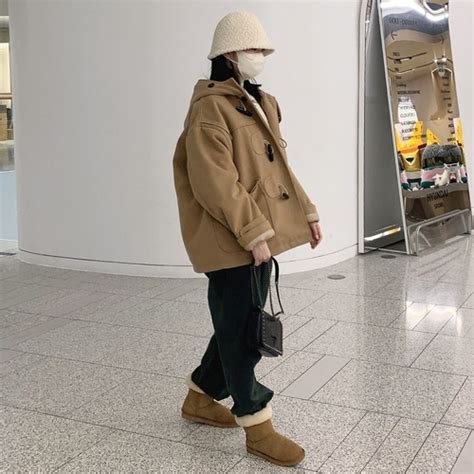 반인찌 누빔오버핏 케빈 박시 하프 더플 떡볶이 후드 반 코트 2color