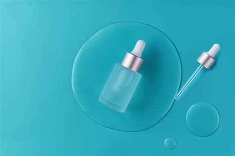 병과 파란색 배경 상단보기가있는 화장품 또는 스킨 케어 제품 광고 건강한 생활방식에 대한 스톡 사진 및 기타 이미지 건강한 생활방식 건강한 식생활 과학 Istock