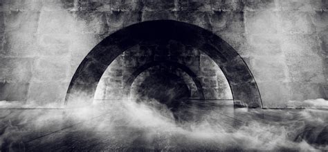 연기 콘크리트 복도 우주선 빛나는 미래 공상 과학 Fi 화이트 레이저 무대 빈 터널 반사 그런 지 타원형 아크 외계인 3d 렌더링 0명에 대한 스톡 사진 및 기타 이미지