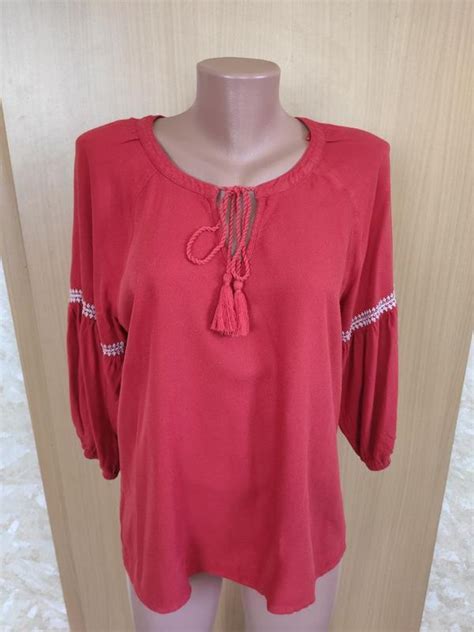 Шикарна червона блуза з вишивкою вишиванка 100 віскоза — ціна 458 грн у каталозі Блузи Купити