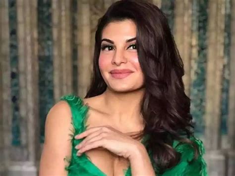 Jacqueline Fernandez Joins Akshay Kumar And Kriti Sanon In Bachchan