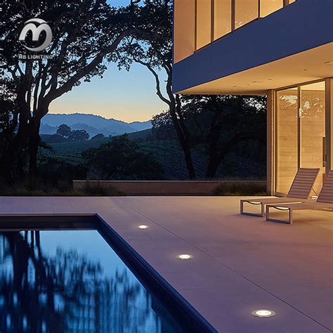 Ip67 Waterproof Stainless Steel Floor Embedded Deck Underground