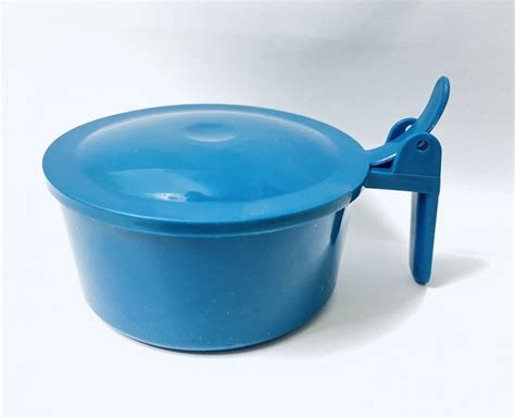 Plastic Spittoon At Best Price In India