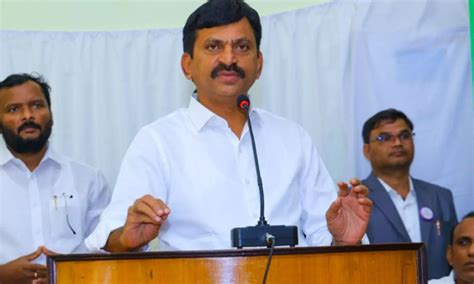 Minister Ponguleti Srinivas Reddy ధరణప తవరల శవతపతర మతర