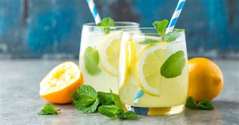 27 Best Whiskey Cocktails Insanely Good