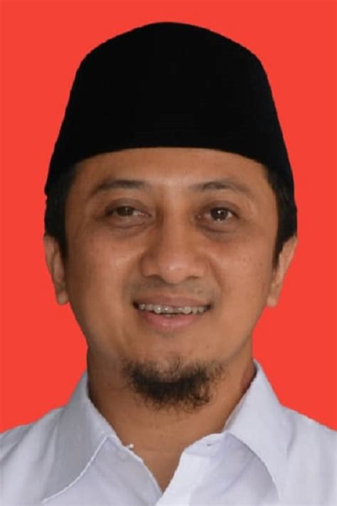 Profil Yusuf Mansur Alias Jaman Nurchotib Mansur S H I M E Info